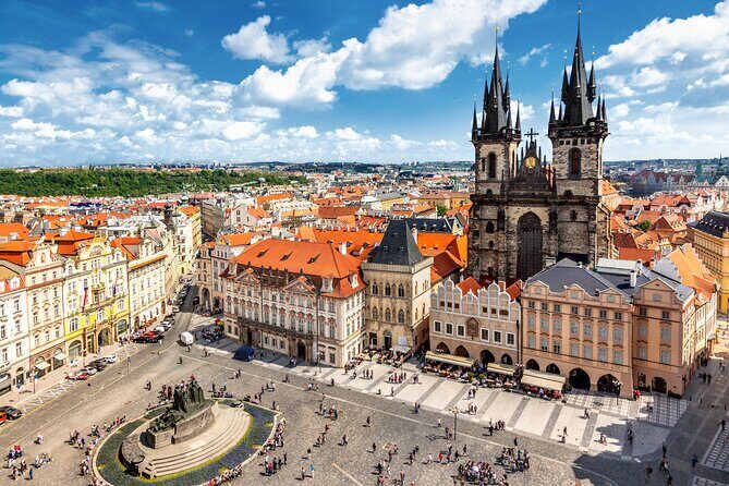 Private transfer from Passau to Prague, 2h Stop, Local driver - FAQ