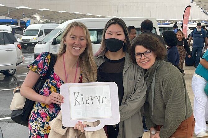 Private Transfer from Playa del Carmen to Cancun Airport  Safe - Key Points