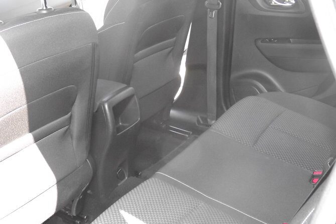 Private Transfer from Porto airport to Porto city, or Porto city to airport - What to Expect from This Private Transfer Service