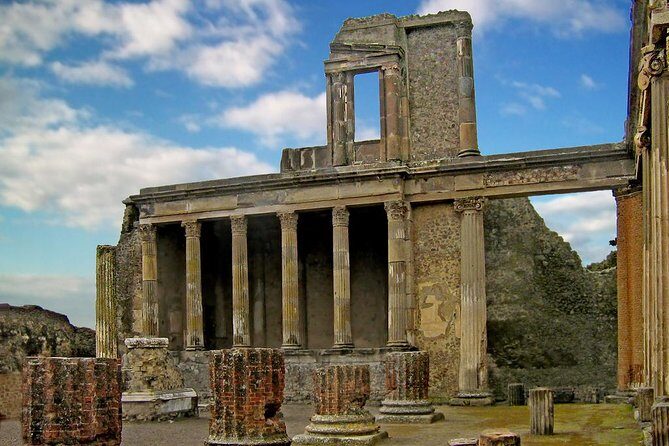 Private Transfer from Rome to Amalfi Coast & Pompeii Tour - The Sum Up