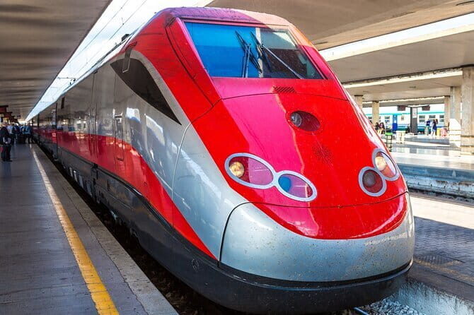 Private Transfer from SMN Train Station to Florence - The Ride: Comfort and Convenience