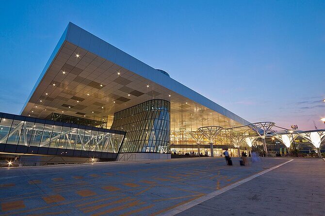 Private transfer from Split airport to Split, 1-7 person - The Drop-Off: Finding Your Perfect Spot