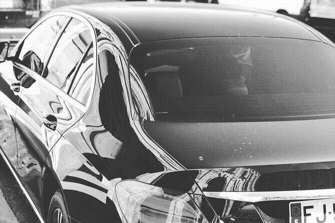 Private Transfer from the City of Paris To Orly Airport (ORY) - Vehicle and Comfort Level