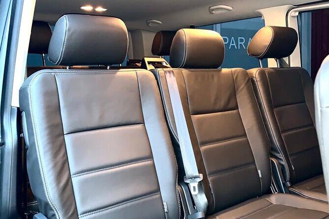 Private Transfer from the City of Paris To Orly Airport (ORY) - Booking and Practicalities