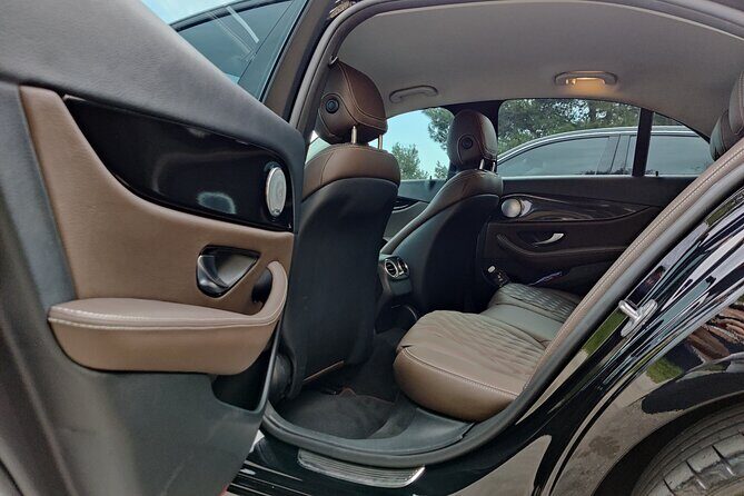 Private Transfer From/To Athens International Airport - Timing & Duration