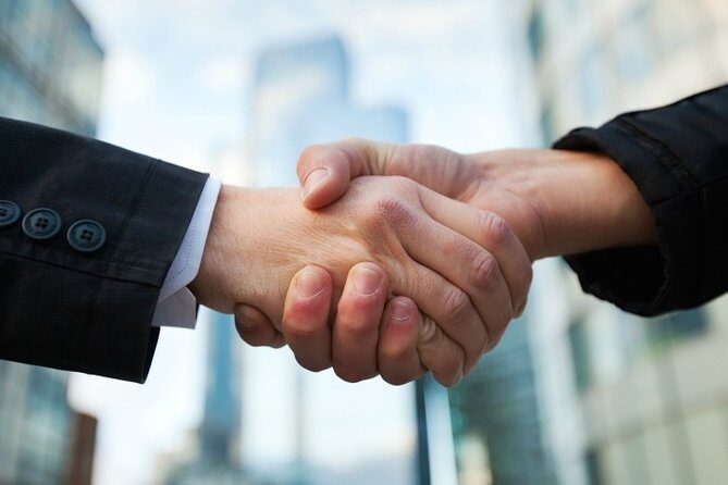 Private Transfer from Toronto Pearson Airport to Toronto City - Private Transfer from Toronto Pearson Airport to Toronto City