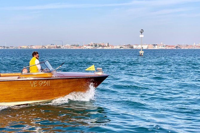 Private Transfer from Venice Airport to Hotel in Venice City Center - Frequently Asked Questions
