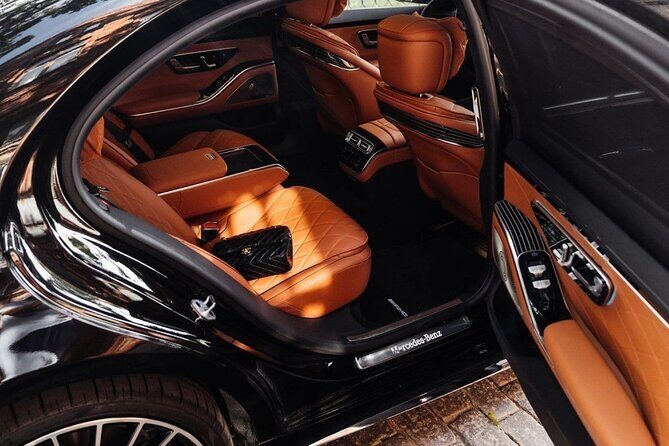 Private Transfer from Vienna City to Vienna Airport (One Way) - Key Points