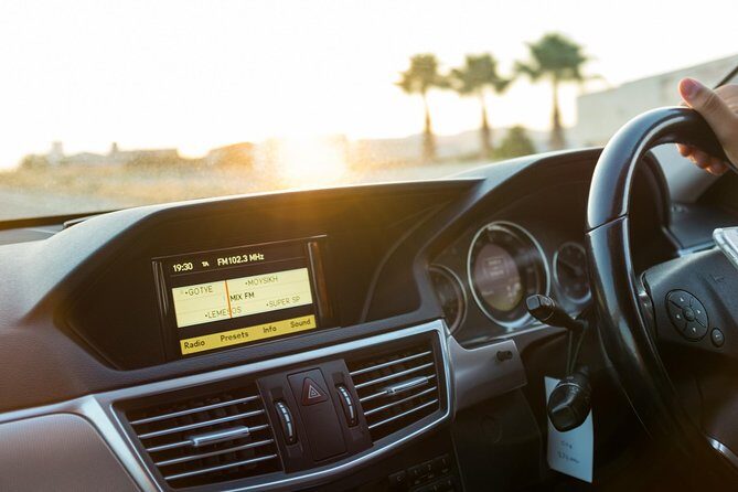 Private Transfer: Larnaca Airport to Ayia Napa with return 1-14 pax - Who is This Transfer Best For?