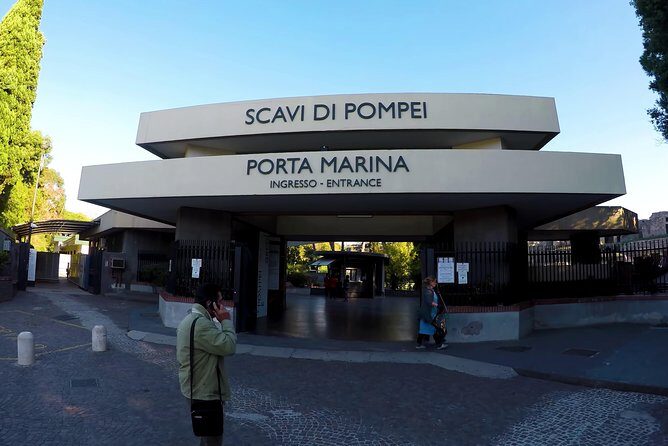 Private Transfer Naples to Sorrento with option of a Stop in Pompeii - What to Expect During the Transfer