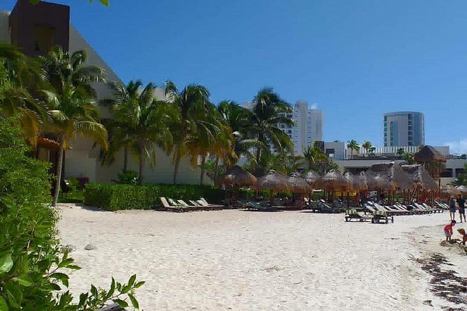 Private Transfer (One Way) Cancun And Hotel Zone (1-8 Passengers) - Key Points