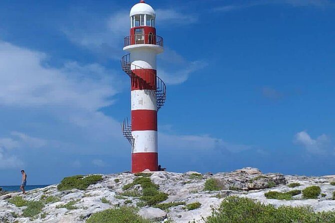 Private Transfer (One Way) Cancun And Hotel Zone (1-8 Passengers) - Real Experiences: What Travelers Say