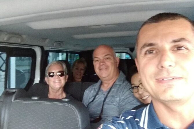 Private Transfer Prague to Passau or Passau to Prague with stop in Cesky Krumlov - Who Should Consider This Tour?