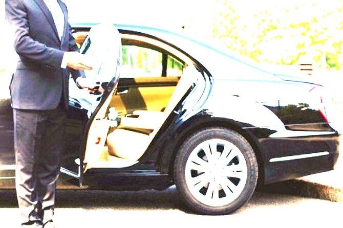 Private transfer Praiano to Naples - What to Expect from the Transfer Service