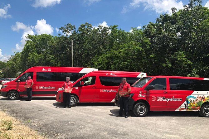Private transfer R/T Apto-Isla Mujeres ferry dock-Apto With ferry tickets - An In-Depth Look at the Private Transfer Experience