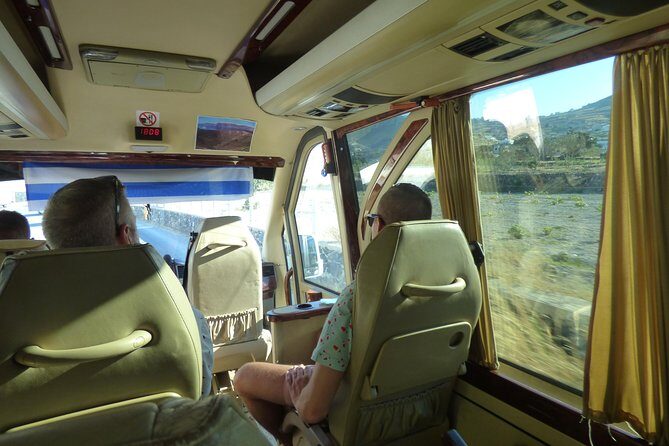 Private Transfer Santorini - The Practicalities and Tips