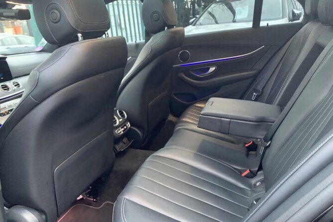 Private Transfer Service in Paris  Select Your Route - Key Points