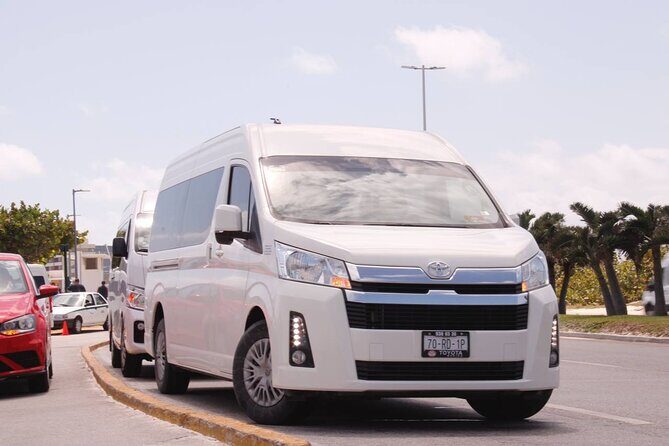 Private transfer to Cancun Airport to Hotel Zone - The Experience in Detail