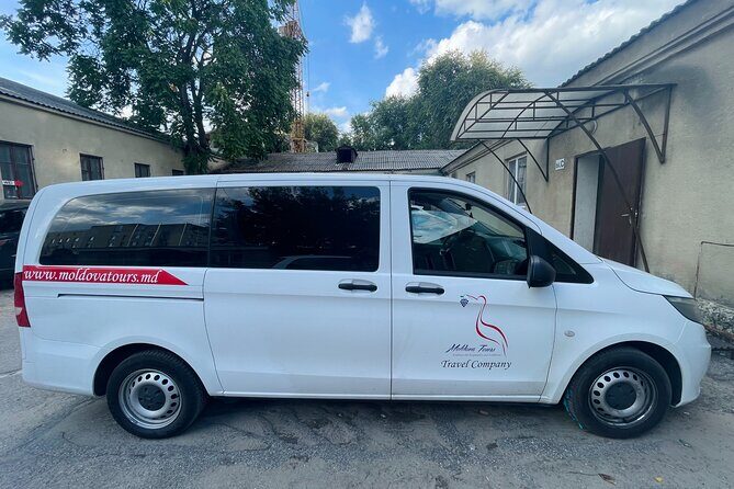 Private Transfer to or from Chisinau Airport - Key Points