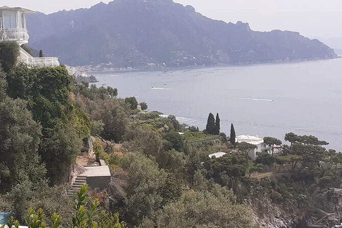Private transfer to Positano via Pompeii - The Positano Experience Awaits