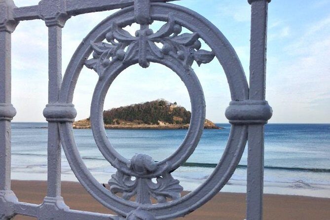 Private Transfer Tour Bilbao to San Sebastian through the Basque Coast - Exploring the Basque Coast: A Private Transfer from Bilbao to San Sebastian