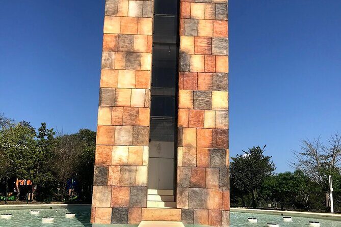 Private Transfer: Tulum to Merida + Visit Chichen Itza + Cenote - The Journey Begins: From Tulum to Mérida