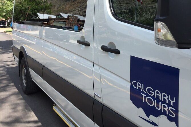 Private Transporation Calgary, Banff, Drumheller - Detailed Breakdown of the Experience