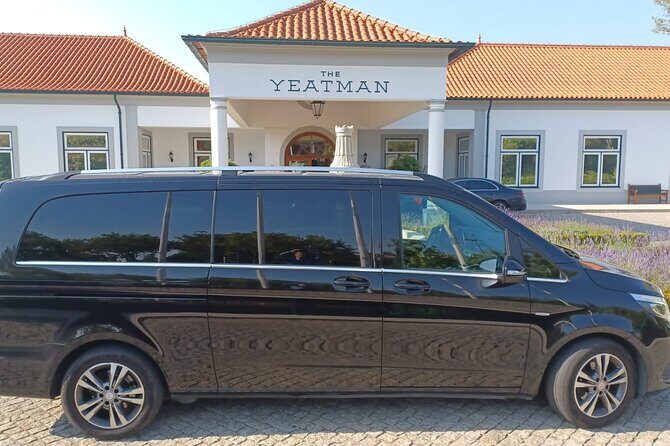 Private Transport between the city of Porto and AHD Airport - Price and Value