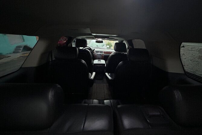 Private Transportation from the Airport to Mexico City - Practical Details and Considerations