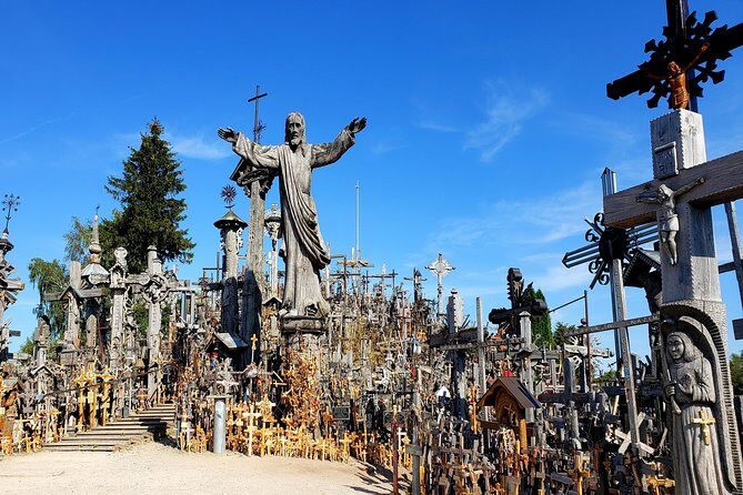 Private trip - Hill of Crosses / 2 countries in 1 day - The Cost and Value Proposition