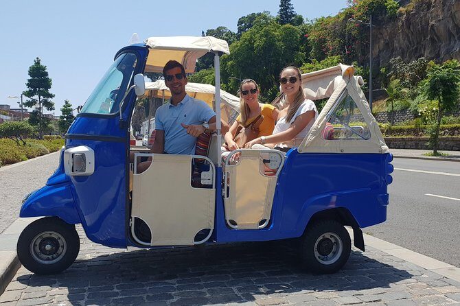 Private Tuk Tuk Tour to Old Town + Monte in Funchal - FAQs