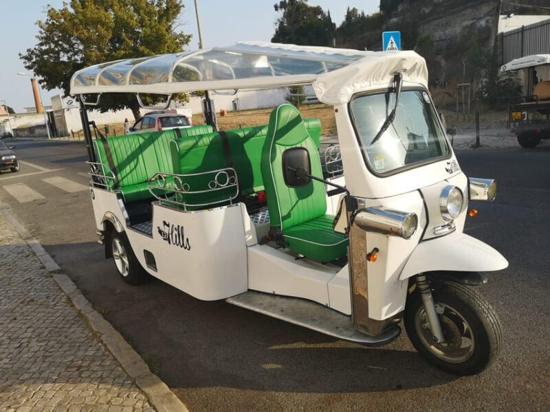 Private tuktuk Tour :Old Town Lisbon with hotel pick-up - An In-Depth Look at the Lisbon Tuktuk Tour