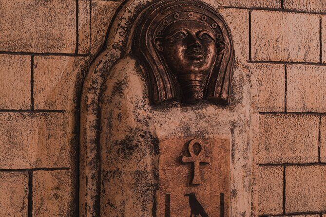 Private Tutankhamun's Tomb Live Escape Room in Berlin - What is the Private Tutankhamun’s Tomb Live Escape Room?