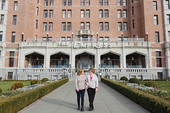 Private Vacation Photography Session with Local Photographer in Victoria - A Closer Look at the Scenic Routes