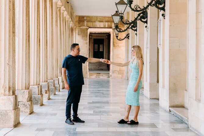 Private Vacation Photoshoot with Photographer in Corfu - Key Points