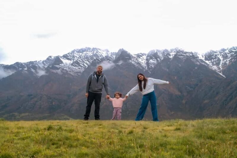 Private Vacation Photoshoot with Photographer in Queenstown - An In-Depth Look at the Photoshoot Experience