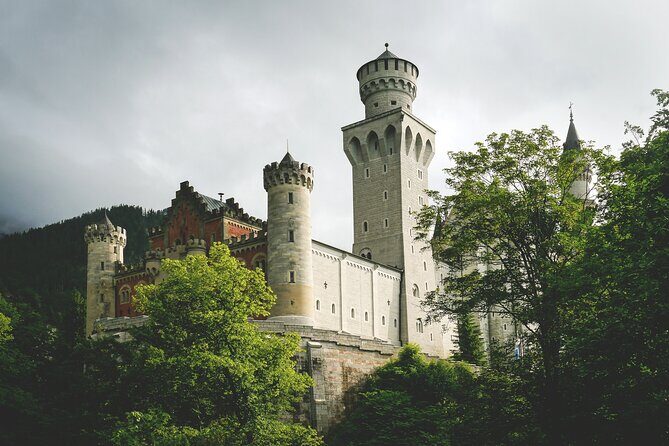 Private Van Tour to Royal Castle of Neuschwanstein from Munich - What We Love About This Tour