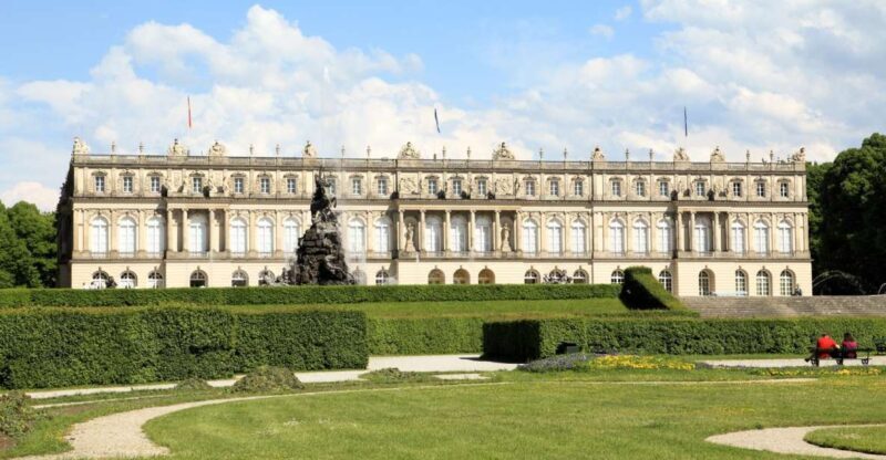 Private Van Tour to the Royal Palace of Herrenchiemsee - FAQ