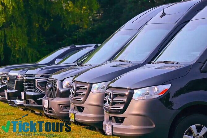 Private Vancouver to Kelowna and Wineries Day Trip - Key Points