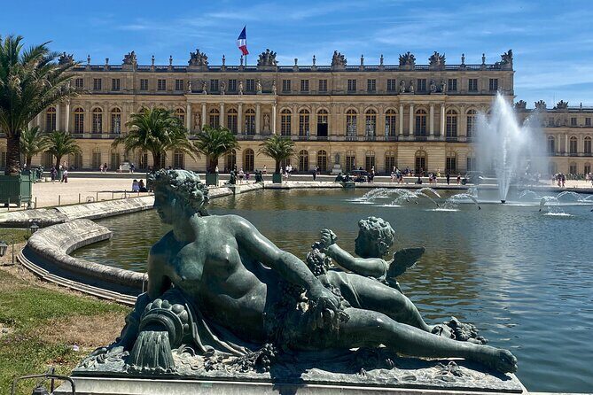 Private Versailles, Gardens, Trianon Live Guided Trip by Mercedes - Who Will Love This Tour?