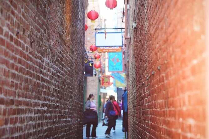 Private | Victoria City Highlights Walking Tour | 2-Hour - The Overall Value and Suitability