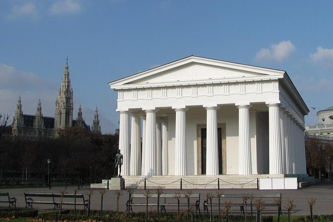 Private Vienna Evening Walk  Orientation for Your First Night - The Itinerary in Detail