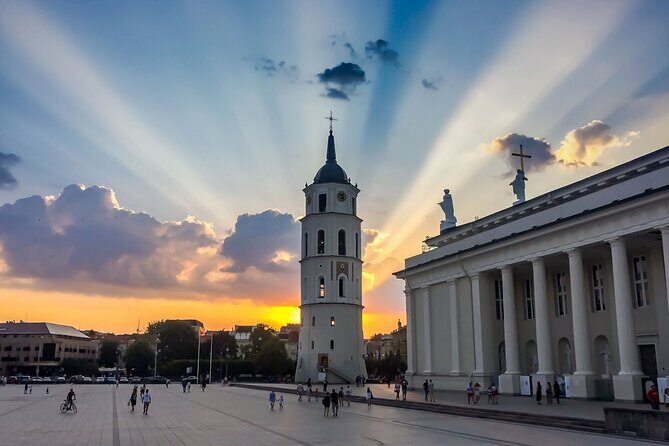 Private Vilnius Old Town Walking Tour - Analyzing the Tour Itself – What’s Included?