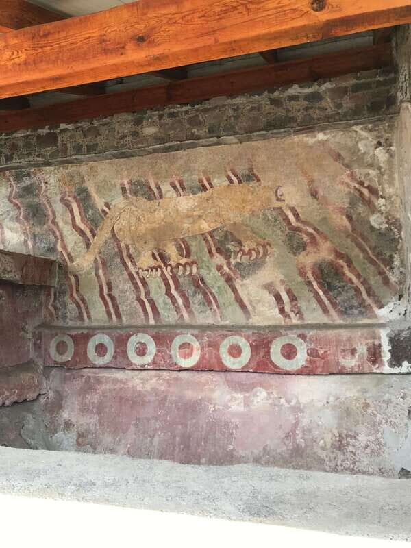 Private VIP Tour Teotihuacán: Transport+English Local Guide - FAQs