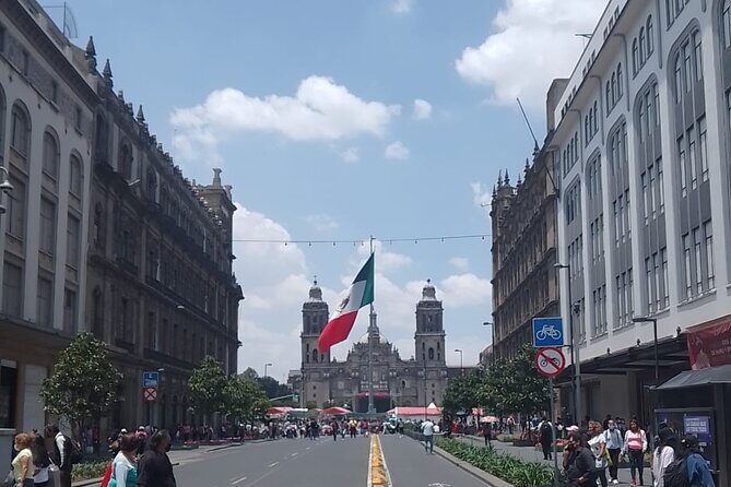 Private walk CDMX Historic Center + Museums + Tacos + Metro - Key Points