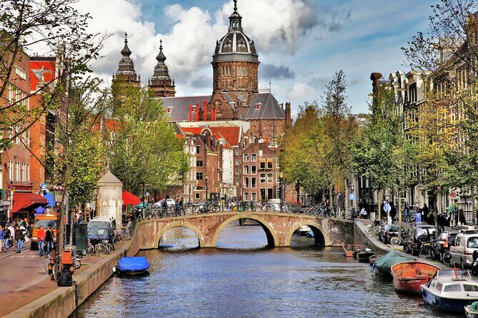 Private walking tour Amsterdam. English or Spanish. - Price and Value