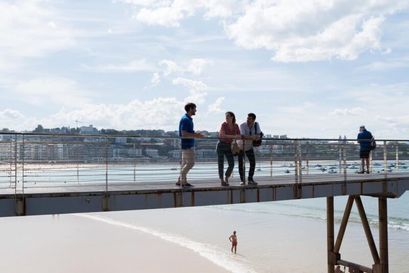 Private walking tour in San Sebastian - Key Points