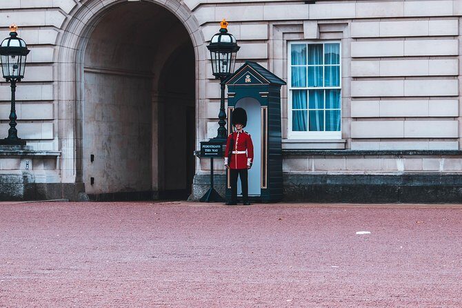 Private Walking tour London, Buckingham Palace to Big Ben and much more - Pricing and Overall Value