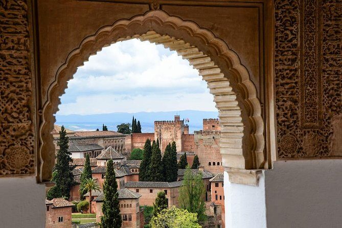 Private walking tour of Alhambra and Granada City Center - A Deep Dive into the Itinerary