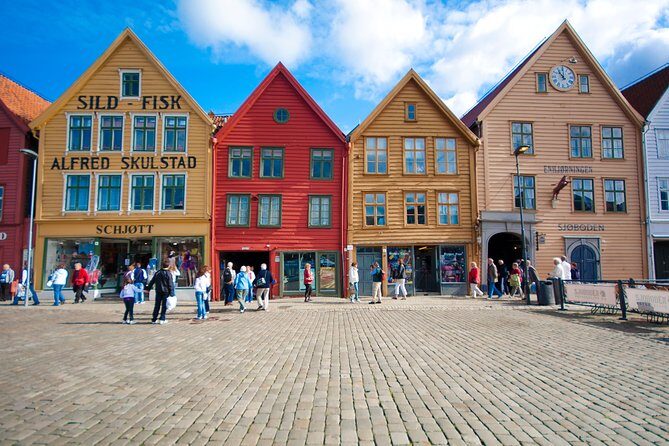 Private Walking Tour of Bergen - A Close Look at the Bergen Walking Tour Experience